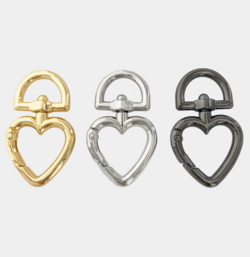 Og heart pendant – It Girl PR